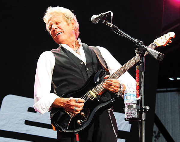 Don Felder | Vintage Guitar® magazine Don Felder | Vintage Guitar® magazine