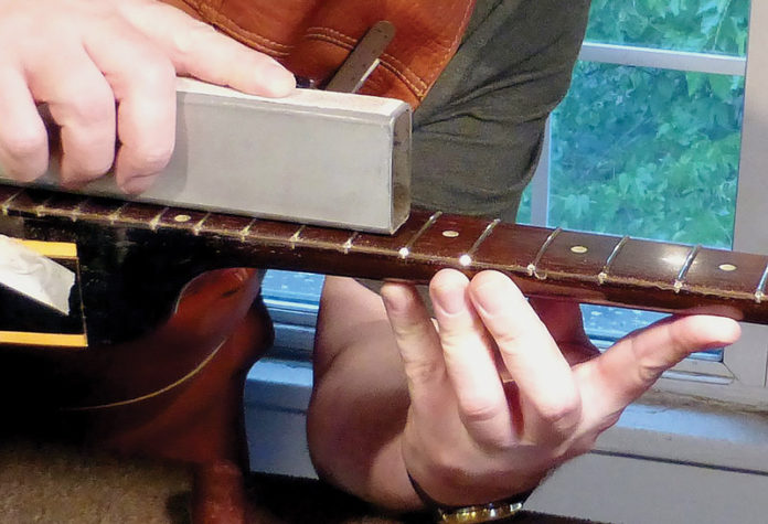 Dan’s Guitar RX: Mending Chuck Panozzo’s 1960 ES-125 | Vintage Guitar ...