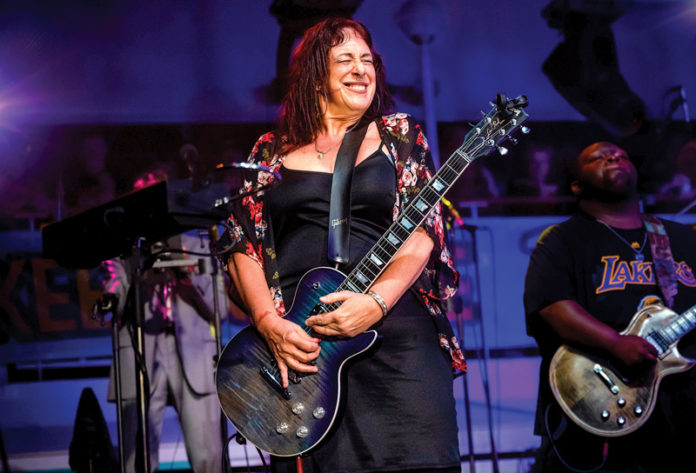 Joanna Connor | Vintage Guitar® magazine