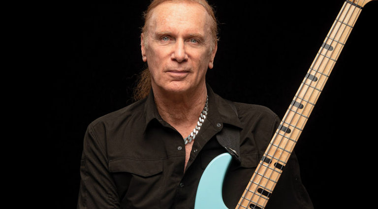 Billy Sheehan | Vintage Guitar® magazine