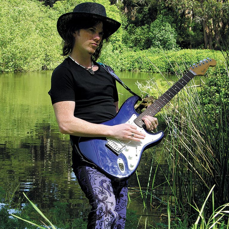 Jimmy Leslie | Vintage Guitar® magazine