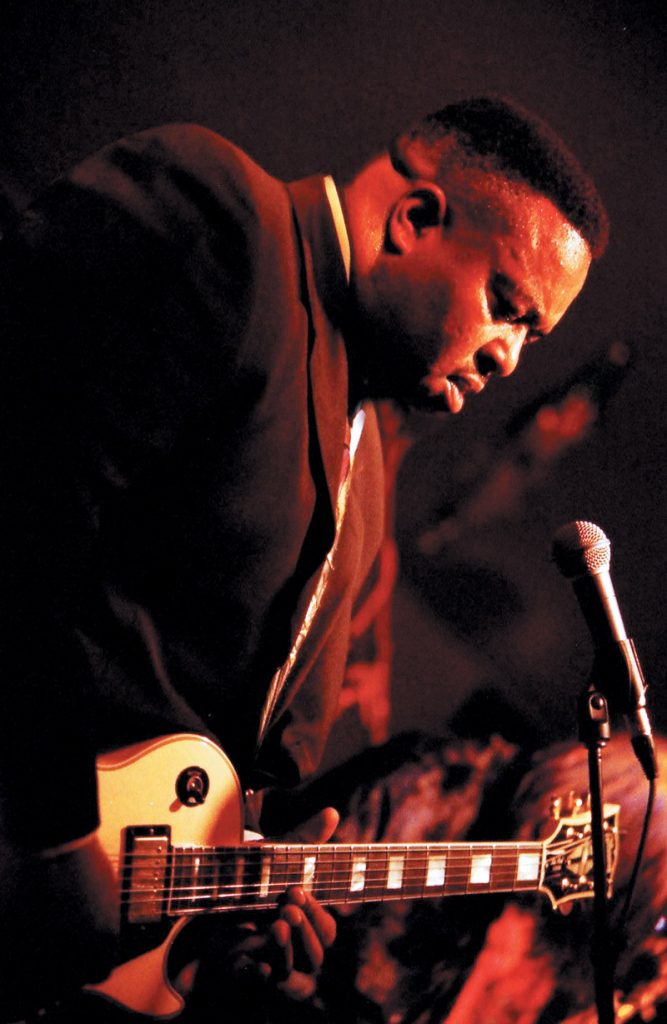 Larry McCray | Vintage Guitar® magazine