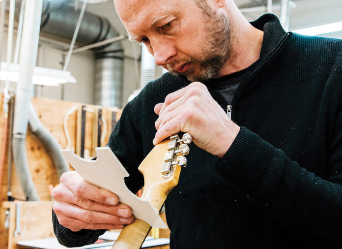 Mike McCready | Vintage Guitar® magazine