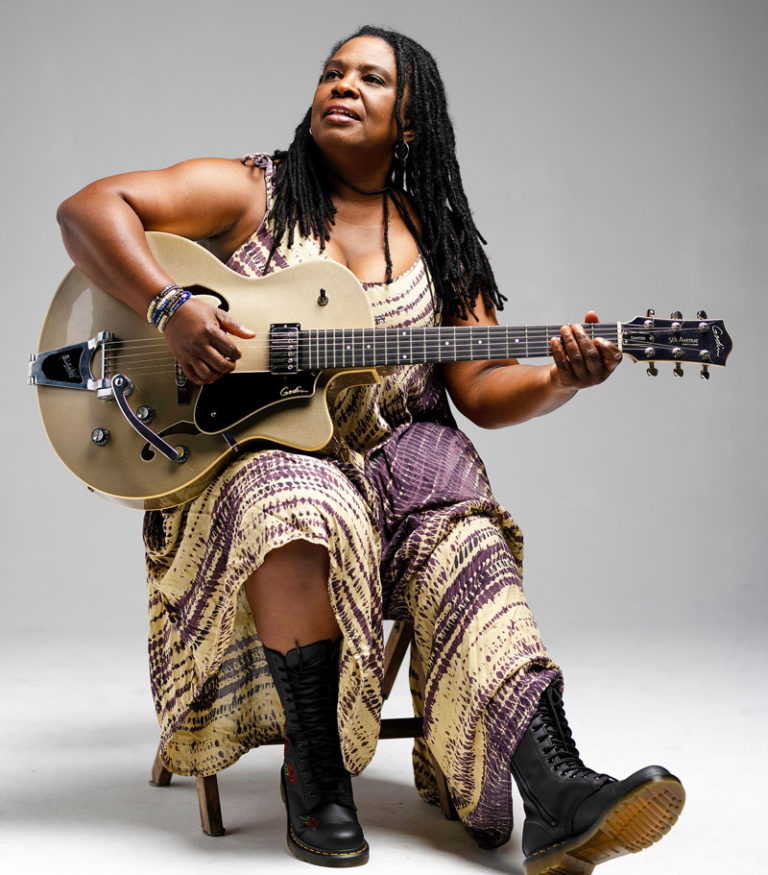 Have Guitar Will Travel 086 – Ruthie Foster | Vintage Guitar® magazine