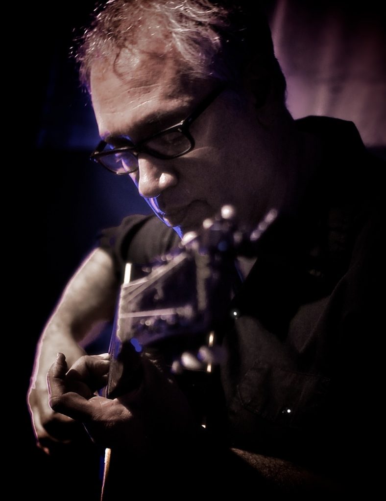 Have Guitar Will Travel 055 – Mark Goldenberg | Vintage Guitar® magazine